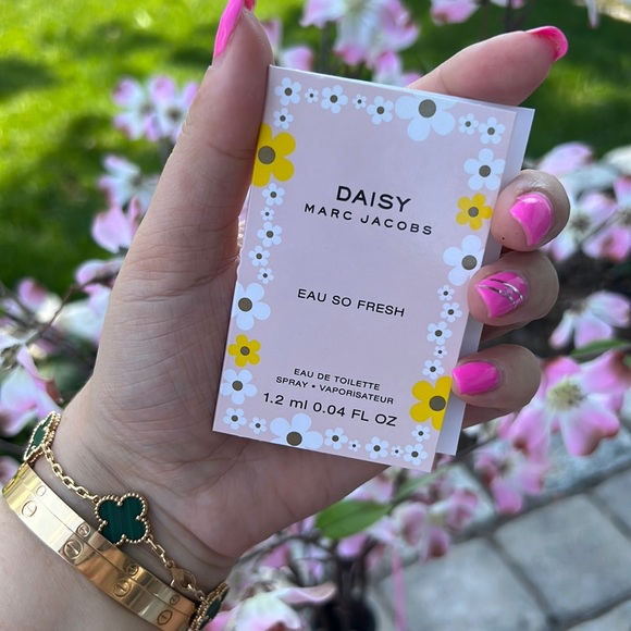 Marc Jacobs | Other | Marc Jacobs Fragrance New Sample | Poshmark